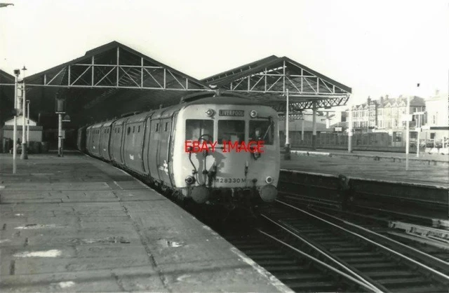 PHOTO CLASS 502 2-Car Emu At Southport Nos M28330M M29560M And 3-Car ...