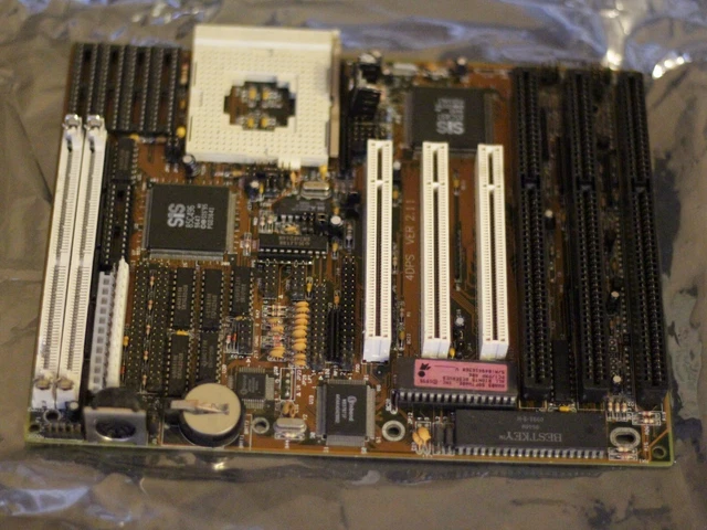 SOCKET 3 FOR 486 AT motherboard PCI ISA IDE FDD 4DPS 2.11 FOR PARTS OR ...