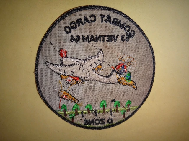 VIETNAM GUERRE PATCH USAF C-47 Skytrain Combat Cargo Vietnam 63-64 Prof ...