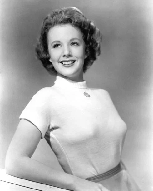 AMERICAN ACTRESS PIPER Laurie circa 1955 Historic Old Photo EUR 6,60 ...