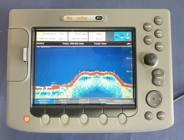 RAYMARINE E80 CLASSIC GPS Chartplotter & Multifunction Display $496.18 ...