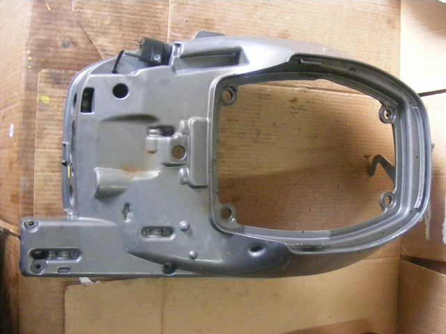 MOTEUR INFÉRIEUR HOUSSE Capot Pour Nissan Tohatsu 25-30 HP Hors-Bord ...