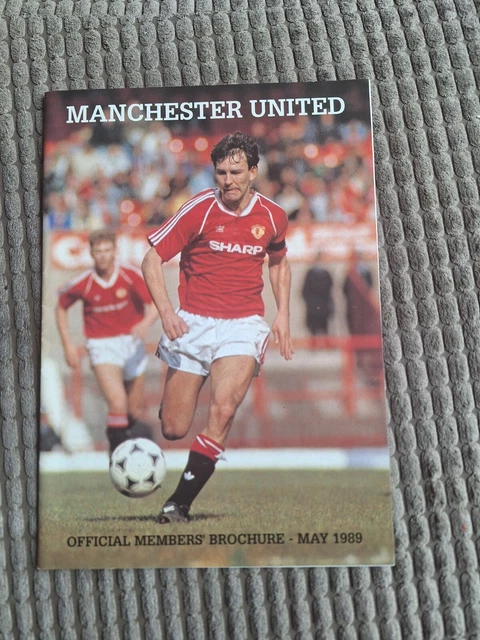 3 X MANCHESTER United Programme/Brochure £1.20 - PicClick UK