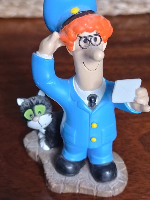 POSTMAN PAT AND his cat Jess perfect condition Circa 1999 very detailed ...