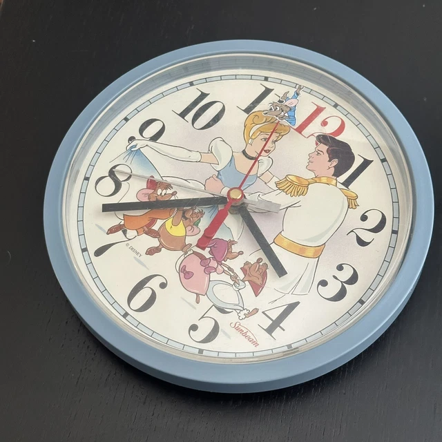 VINTAGE CINDERELLA WALT Disney Wall Clock 11" Across by Sunbeam - Blue ...