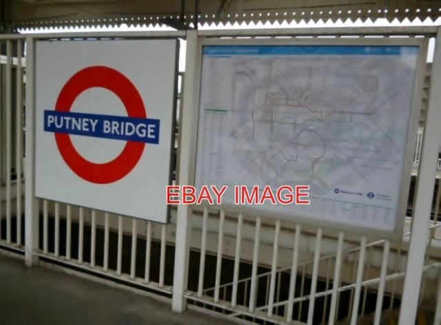 PHOTO MAP And Sign Putney Bridge Underground Railway Station EUR 2,59 ...