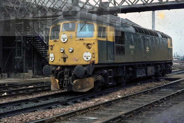35MM SLIDE BR British Rail Diesel Loco Class 26 26042 Motherwell 1977 ...