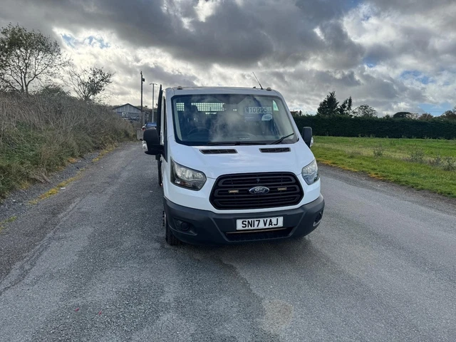 FORD TRANSIT 2.0 350 EcoBlue Crew cab tipper 5dr Diesel Manual RWD ...