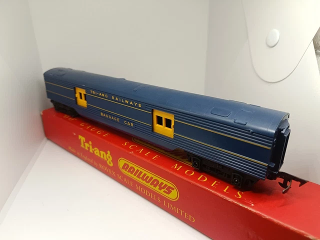 Triang R134 Transcontinental Baggage Car Oo Gauge £759 Picclick Uk