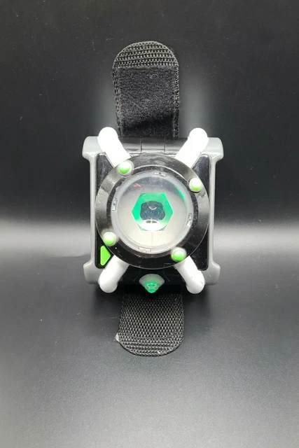 BEN 10 ULTIMATE OMNITRIX DELUXE FX WATCH lights sounds TOY BANDAI alien ...