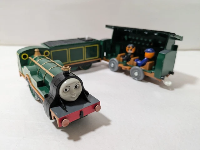 THOMAS & FRIENDS TOMY Plarail Trackmaster Emily Plakids Coach Rare ...