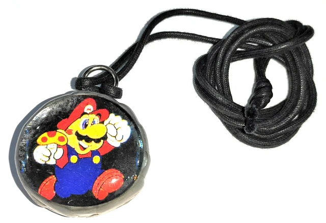 PENDENTE MARIO BROS - Vintage Anni, 90s - Metallo E Vetro Stampa Due ...