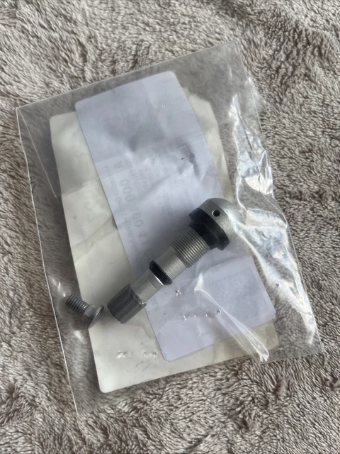 GENUINE MERCEDES SPRINTER 2019 Models WDB907/910 Tyre Valve kit for ...