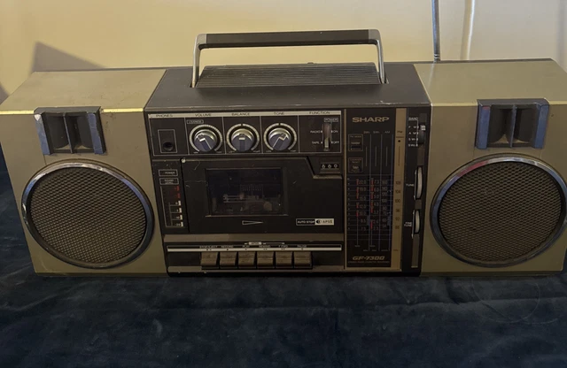 VINTAGE SHARP BOOMBOX stereo portable radio cassette equalizer speaker ...