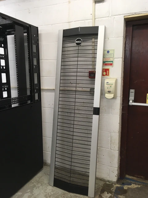 Dell Poweredge 42u 4220 Standard Server Rack Cabinet Enclosure ...