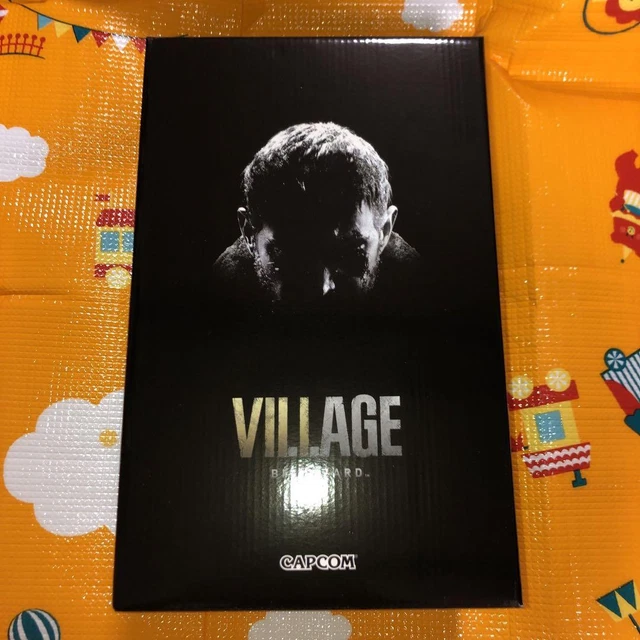 RESIDENT EVIL 8 Village Collector's Edition Chris Redfield Statue ...