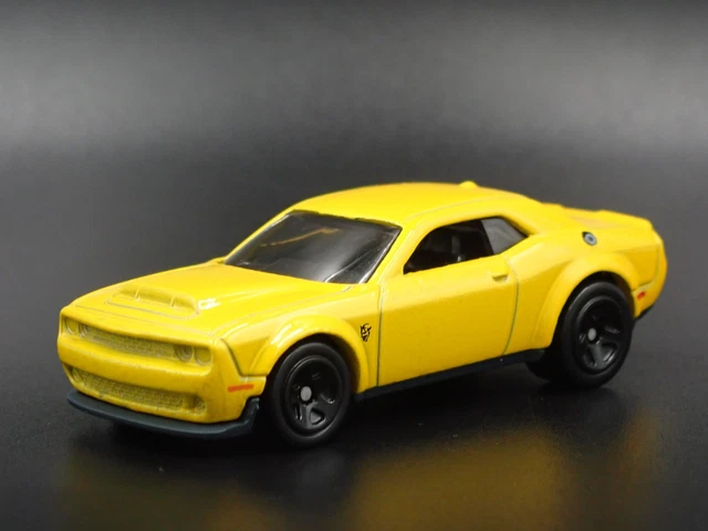 2018-2021 DODGE CHALLENGER SRT Demon Raro 1:64 Escala Diorama Coche de ...