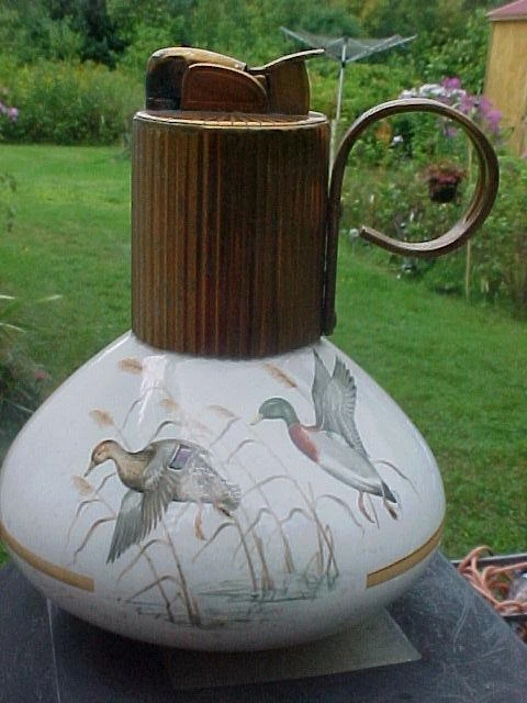 BRIQUET DE TABLE vintage Evans Bone China canard scène faune EUR 7,04 ...