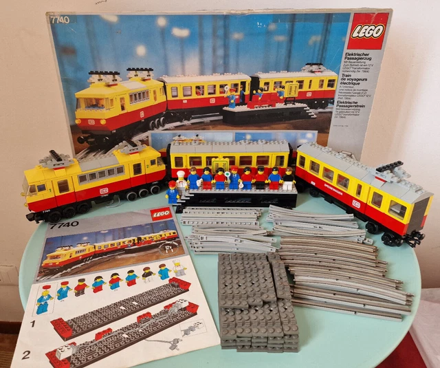 VINTAGE LEGO LEGOLAND Train Set 12V 7740, Complete with Box and ...