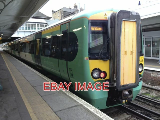 PHOTO CLASS 377 Set 377149 At Sutton £1.00 - PicClick UK