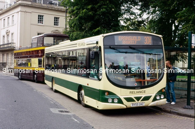 35MM BUS SLIDE - Reliance Buses Volvo B7Rle Bv55 Uaz In York, July 2009 ...