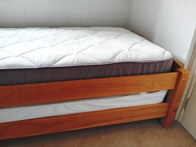 TWIN STACKING SINGLE beds with mattress, excellent condition, used 4 ...