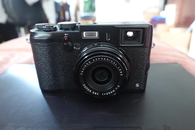 FUJIFILM X100S COMPACT Camera Shutter Count only 500 $999.00 - PicClick CA