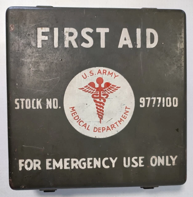 ORIGINAL WW2 BOITE first aid kit US unit 24 medic caisse box DODGE JEEP ...