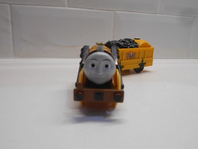 TOMY TRACKMASTER THOMAS the tank engine battery train stephen & battery ...