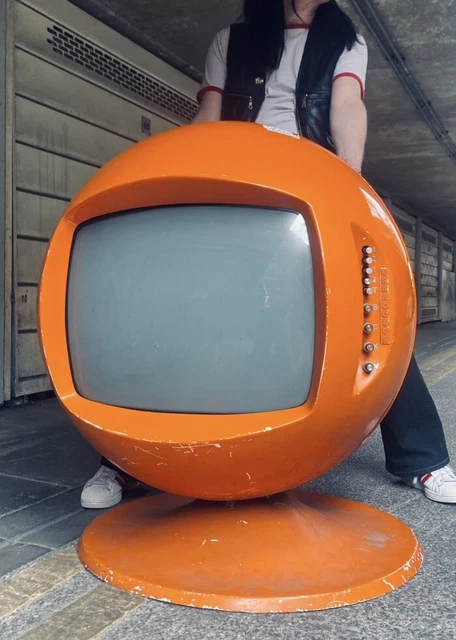 VINTAGE TV TELEVISION LARGE ROUND RARE KERACOLOR 60s SPACE AGE TV ...