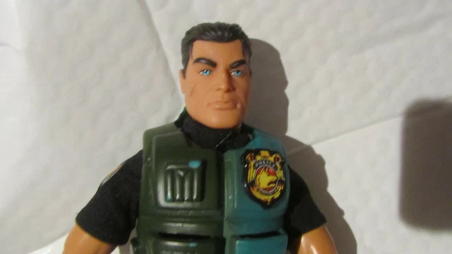 ACTION MAN POLICE Officer Full Size Action Man Model And Equipment EUR ...