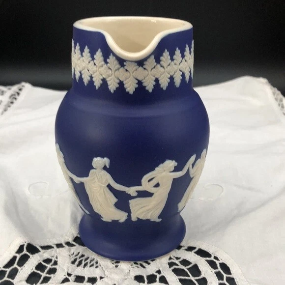 VINTAGE DUDSON HANLEY England Cobalt Blue Jasper Ware Small Pitcher $75 ...
