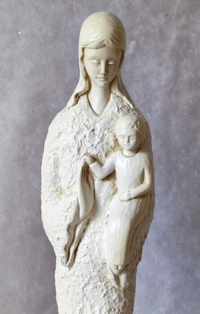 STATUE SAINTE VIERGE Marie Enfant Jesus En Platre Et Socle De Granit ...