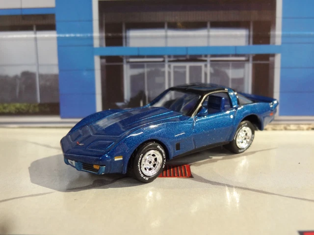3RD GEN 1982 Chevy Corvette C3 Crossfire 1/64 Scale Diecast Diorama ...