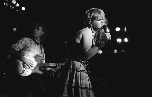 CYNDI LAUPER LIVE At The Lyceum Theatre London 1984 OLD MUSIC PHOTO 11 ...