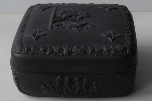 WEDGWOOD BLACK BASALT Lidded Box with classical Scenes, 9cm x 9cm x 4cm ...