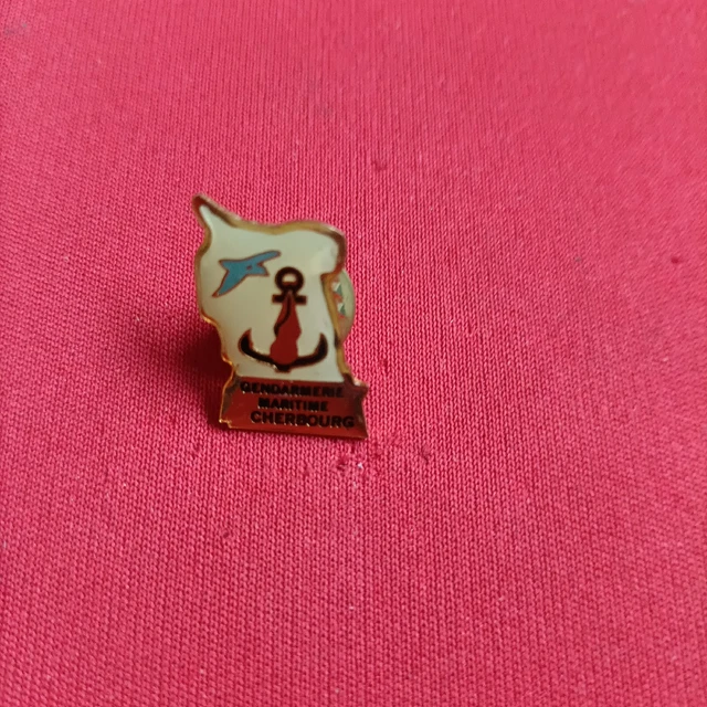 PIN'S GENDARMERIE MARITIME Cherbourg EUR 4,00 - PicClick FR