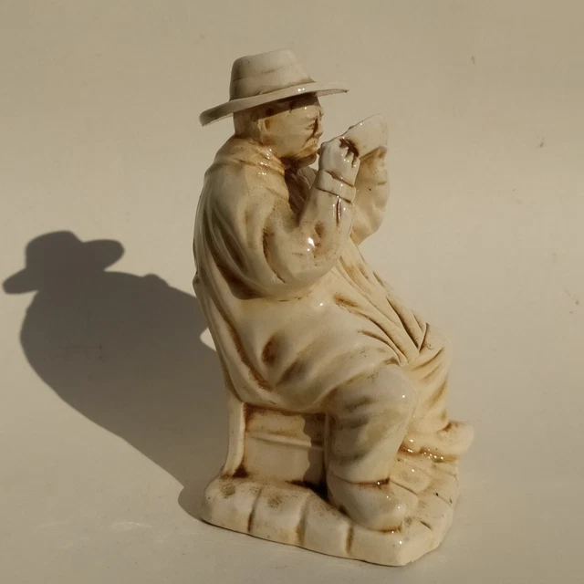 STATUE EN FAÏENCE homme Normand buvant sa soupe EUR 24,00 - PicClick FR