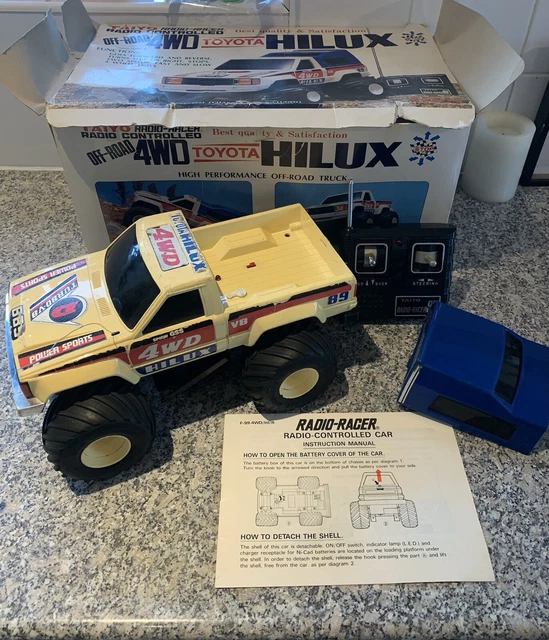 VINTAGE RETRO TAIYO/TYCO Toyota Hilux 4wd RC Remote Control Car Boxed ...