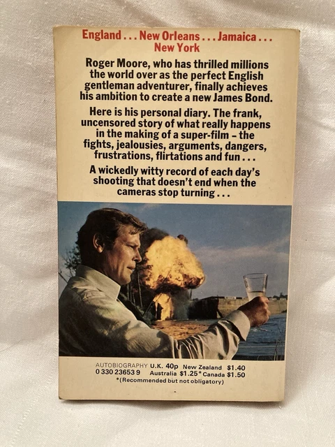 ROGER MOORE AS James Bond 1st Edition £10.80 - PicClick UK