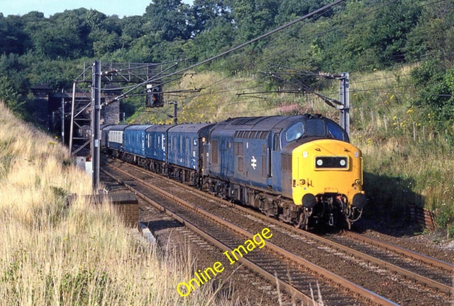 RAILWAY PHOTO 6X4 Class 37 37125 BR Blue Parcels Train Welwyn ECML ...