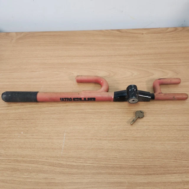 VINTAGE THE CLUB Car Steering Lock With Orignal Brass Key $79.95 ...