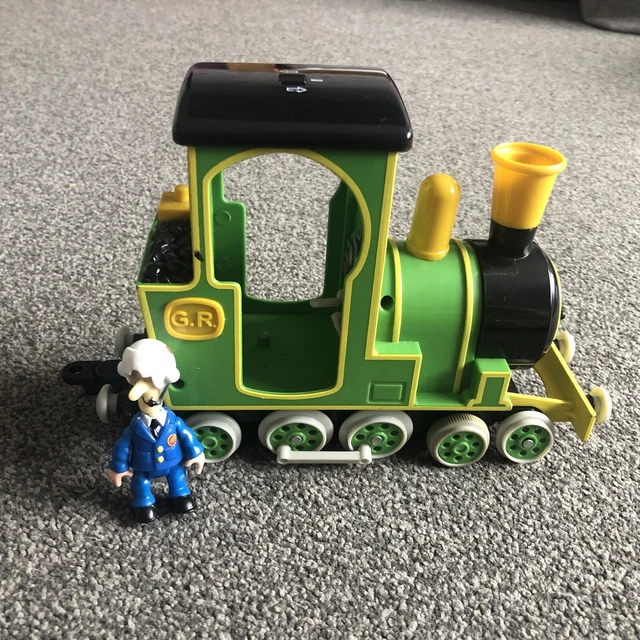 POSTMAN PAT MOTORISED train greendale rocket front carriage only with ...