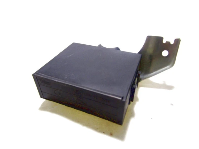 89740-0H011 ECU VERROUILLAGE Centralisé TOYOTA Aygo 1.0 B 50KW 5M 3P ...