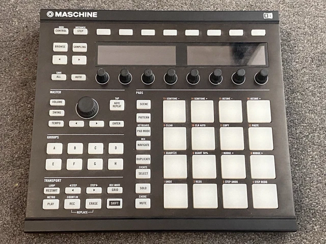 NATIVE INSTRUMENTS MASCHINE MK 2 Contoller. Perfect working order + box ...