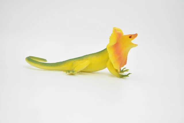LIZARD, FRILLED LIZARD, Frill-necked, Reptile, Very Realistic Rubber ...