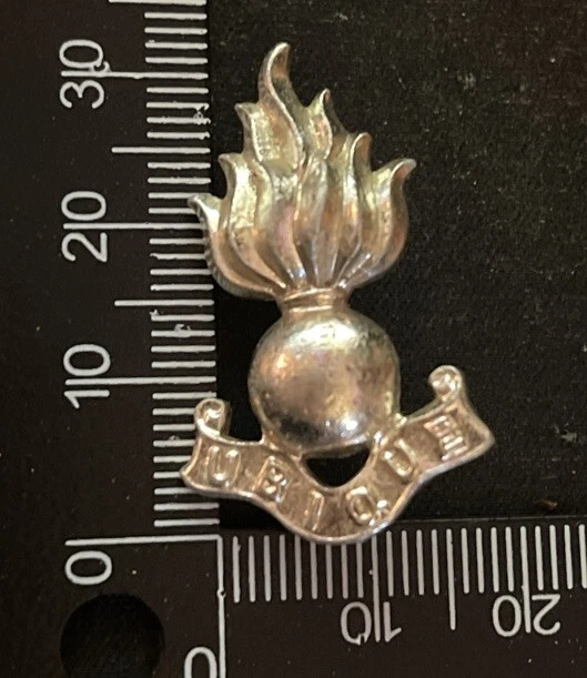 VINTAGE BRITISH ROYAL Engineers Corps Ubique Collar Badge £2.17 ...