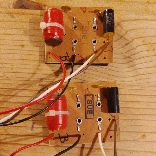 PAIR OF TWO Way speaker Crossovers With Overload Protection Circuits ...
