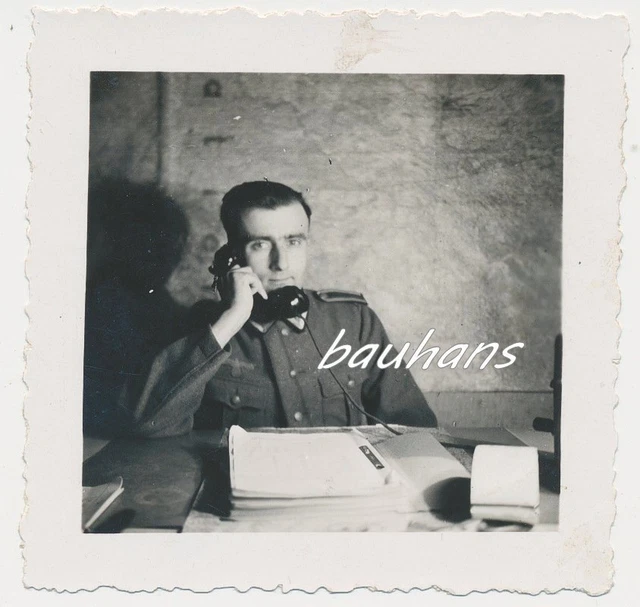 FOTO SOLDAT WEHRMACHT -Schreibstube-Innendienst-Telefon 2.WK ( a437 ...