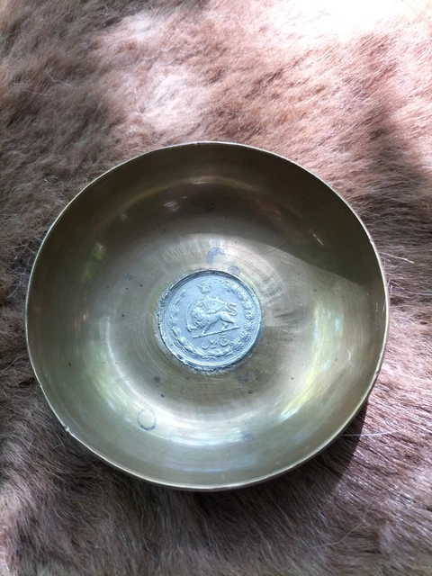 ANCIENNE COUPELLE VIDE POCHE LAITON, moyen orient. EUR 25,00 - PicClick FR